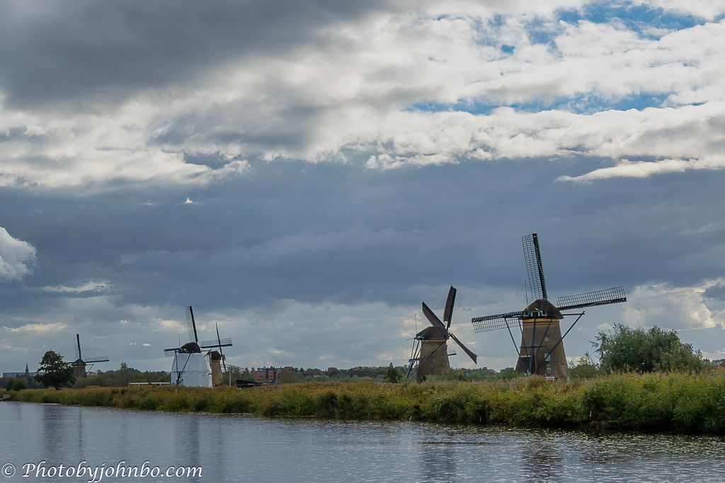 Iconic Netherlands – The Windmills at Kinderdijk – Journeys with Johnbo