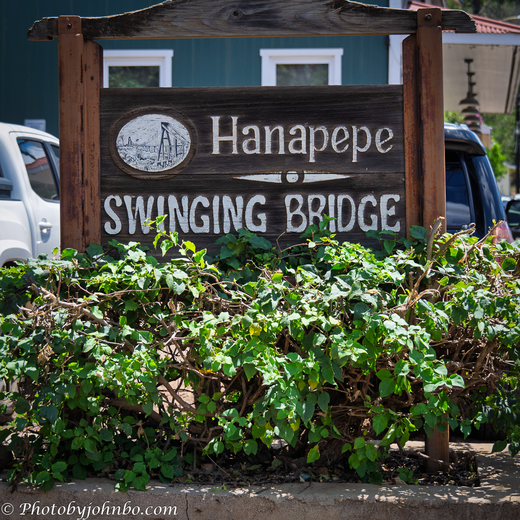 Hanapepe’s Swinging Bridge – The Wobbly Wonder – Journeys with Johnbo