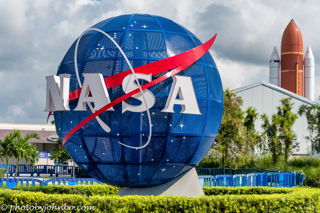Kennedy Space Center—Igniting the Future Beyond Earth – Journeys with ...